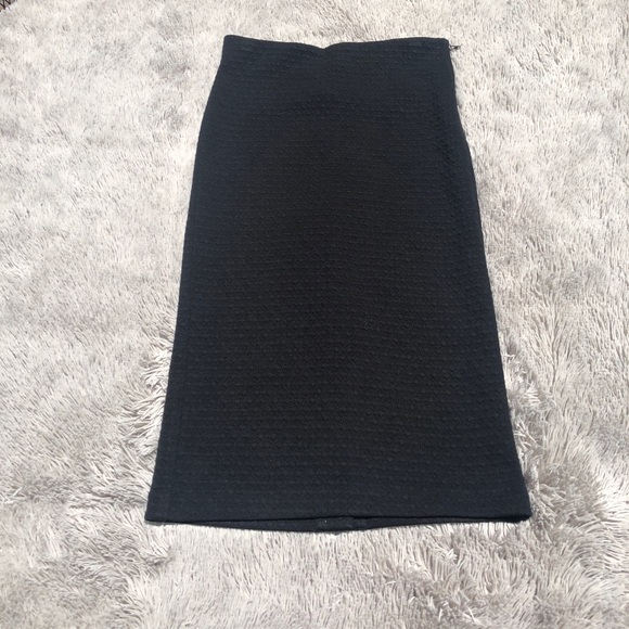 LOFT | Skirts | Loft High Waist Textured Side Zip Pencil Skirt In Black ...